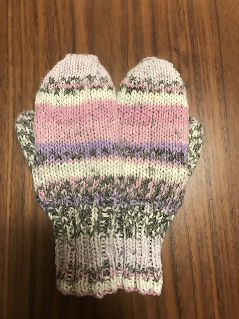 Ravelry: Double Knit Mittens pattern by Sue Hedgecock