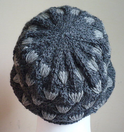 Ravelry: tuft after tuft hat pattern by Anna Lipinska