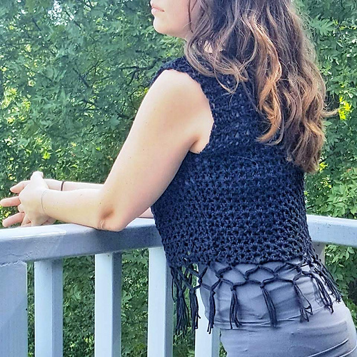 Ravelry: Poolside Tank Top pattern by Daisy Pike