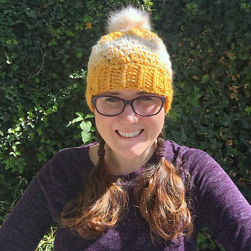 Ravelry: Fireside Beanie pattern by Daisy Pike