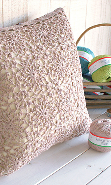 Ravelry: Fresco Lino Pillow pattern by Pierrot (Gosyo Co., Ltd)
