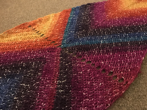 Ravelry: All Together Now pattern by Jessie Rayot