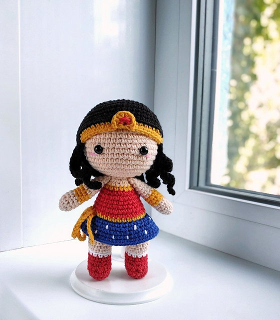 Ravelry: Wonder Woman pattern by Tatyana Leonidovna