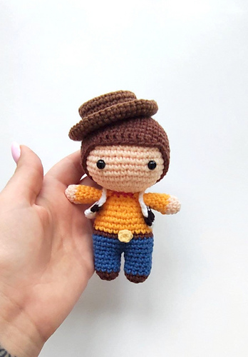 Ravelry: Mini Woody pattern by Tatyana Leonidovna