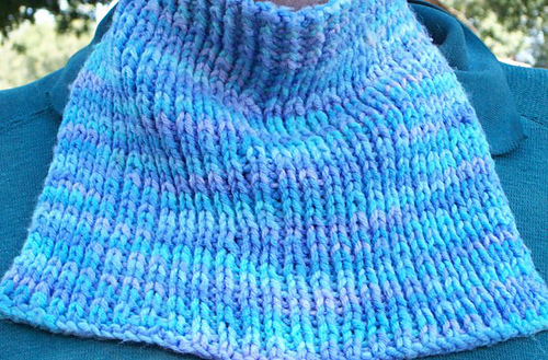 Ravelry: Dickey Simpler pattern by Elizabeth Zimmermann