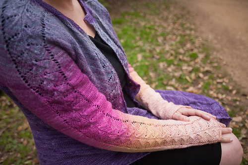 Ravelry: Balinese Cardi pattern by Elizabeth Green