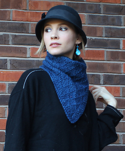 Ravelry: close to you pattern by dashaway designs