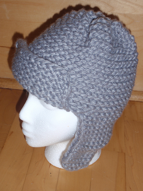 Ravelry: Loom Knit Adult Bomber Hat pattern by Dawn Wahl