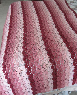 Ravelry: dbkn5's Shaded Rose Shells Afghan