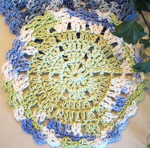 Ravelry: Wedgy-Edgy Dishcloth pattern by Kathy North