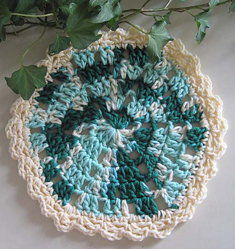 Ravelry: Wedgy-Edgy Dishcloth pattern by Kathy North