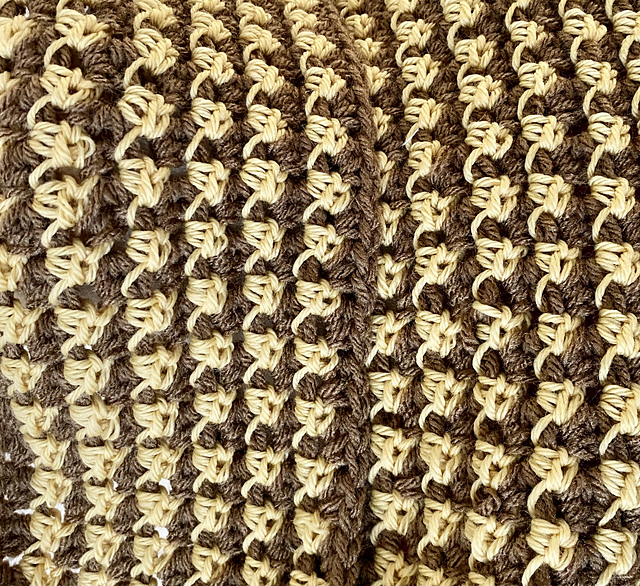 Ravelry: Jiffy Afghan pattern by Harris Publications, Inc.