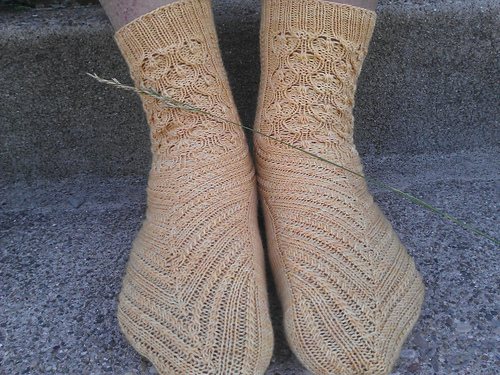 Ravelry: #3 Bagshot Row pattern by Claire Ellen