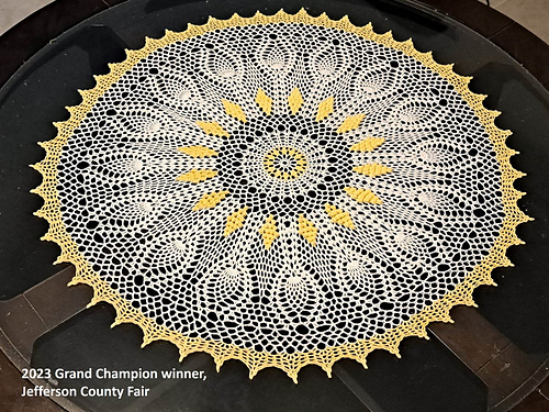Ravelry: Silver Anniversary Doily pattern by Agnes Russell