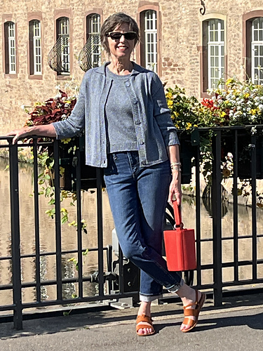 Ravelry: cardigan | 23 pattern by Deborah Doherty