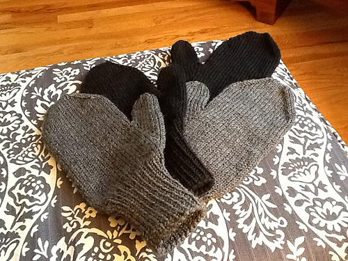 Ravelry: Basic Men's Mittens pattern by Katherine Vaughan