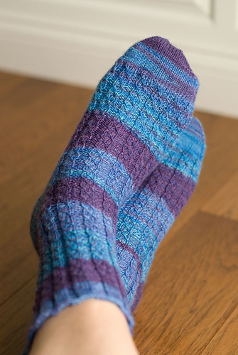 Ravelry: corded rib sock pattern by Apryl Deeter