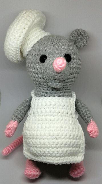 Ravelry: Chef Robby Ray Rat pattern by Defy Society Arts