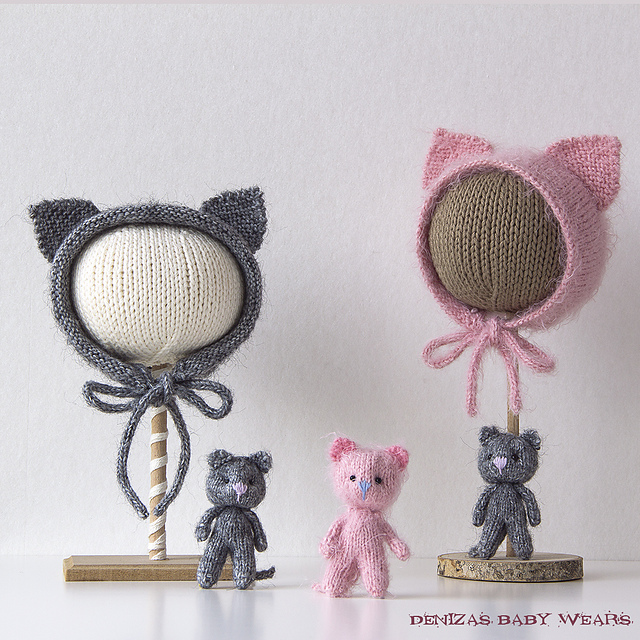 Ravelry: Cat bonnet and tiny cat toy pattern by Tatyana Korobkova