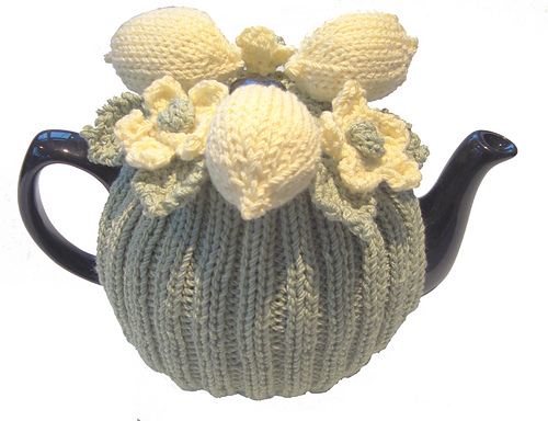 Ravelry: Lemon Tea. Tea Pot Cosy pattern by Audrey Wilson