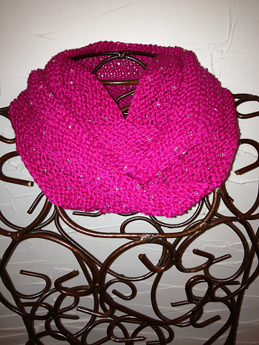 Ravelry: Beaded Moebius Cowl pattern by Diane L. Augustin