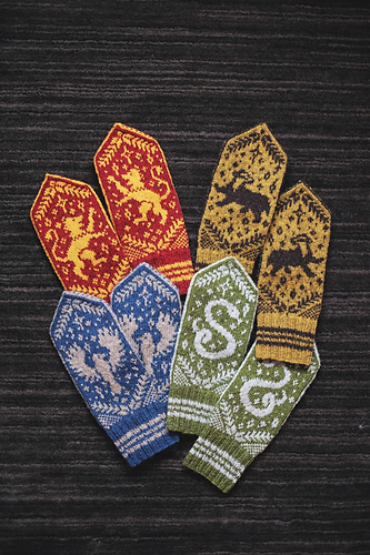 Ravelry: Just and Loyal pattern by Dianna Walla