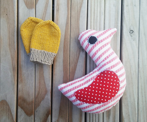 Ravelry: Baby's first Mittens pattern by Doris Kaltenberger