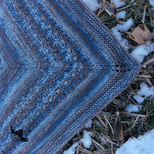 Ravelry: Winter Thaw Shawl pattern by Julia Schwartz