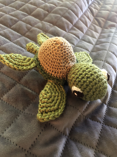 Ravelry: Sea Turtle pattern by Suzi Farkash