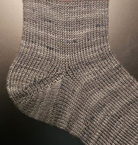 Ravelry: "Magic Fit" short row heel pattern by Madeleine Gray