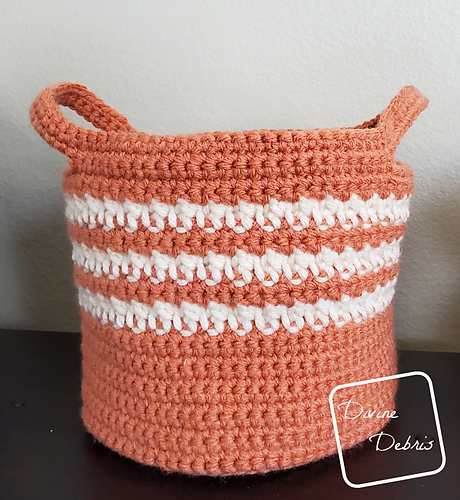 Ravelry: Cally Baskets Duo pattern by Divine Debris