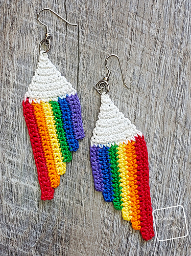 Ravelry: Cascade Rainbow Earrings pattern by Divine Debris