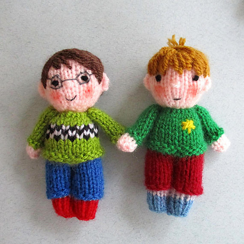 Ravelry: 10 Cute Little Kids pattern by Wendy Phillips