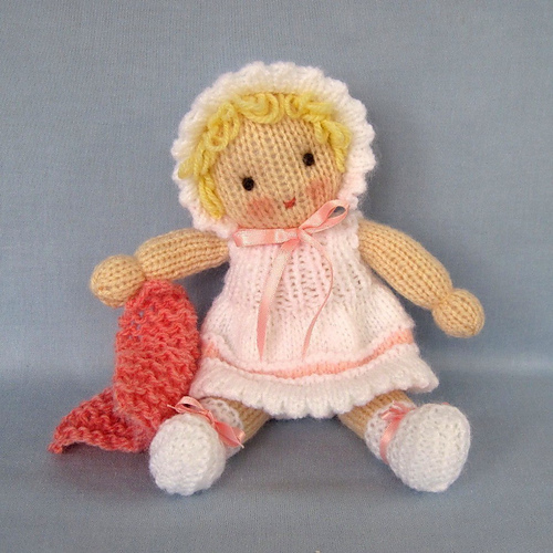 Ravelry: Little Daisy pattern by Wendy Phillips