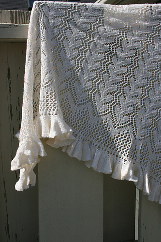 Ravelry: Flirty Ruffles Shawl pattern by Dorothy Siemens