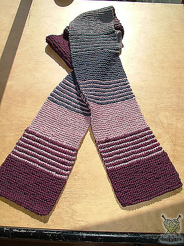 Ravelry: Berry Parfait scarf pattern by Jennifer Stafford