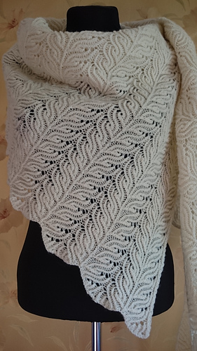 Ravelry: donnaGala's Filemot shawl