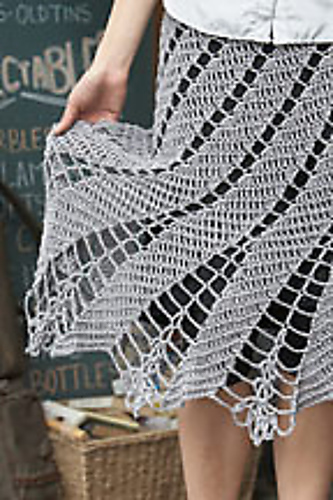 Ravelry: Lara's Dance Skirt pattern by Doris Chan