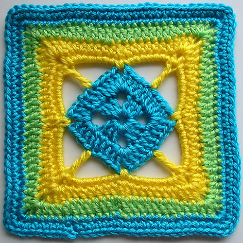 Ravelry: Diamond in a Square pattern by Jan Eaton