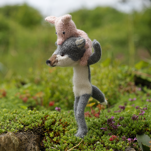 Ravelry: Piglet and Wolf Dolls pattern by Claire Garland