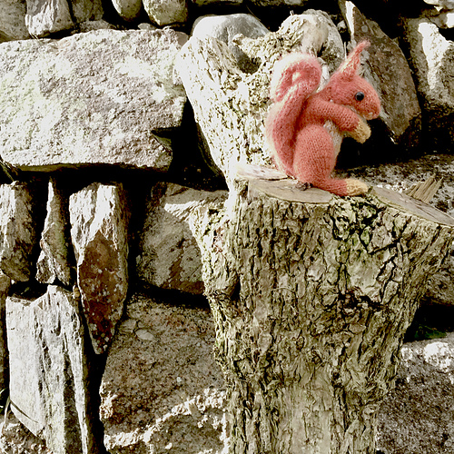 Ravelry: Mini Red Squirrel pattern by Claire Garland
