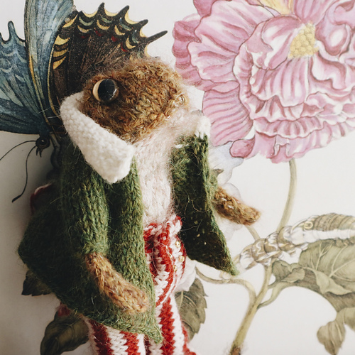 Ravelry: Mr Toad pattern by Claire Garland