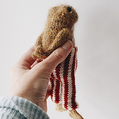 Ravelry: Mr Toad pattern by Claire Garland