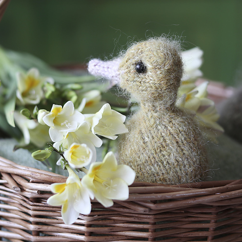 Ravelry: Lucky Duckling pattern by Claire Garland