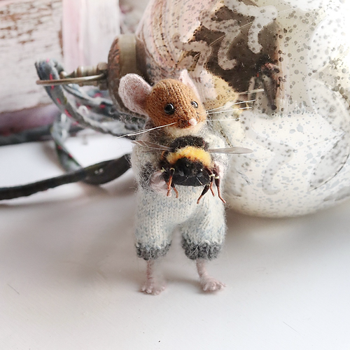 Ravelry: Mouse Doll pattern by Claire Garland