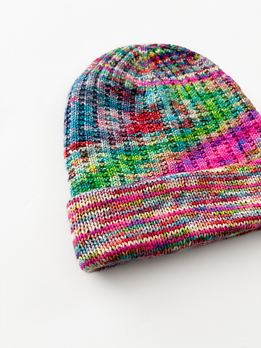 Ravelry: Prism Twist Reversible Hat pattern by Lena Skvagerson