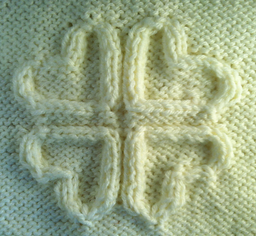 Ravelry: Horizontal Cable Tutorial pattern by Teresa de Roulet