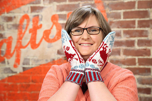 Ravelry: Caribou Snow Mittens and Hat pattern by Donna Druchunas