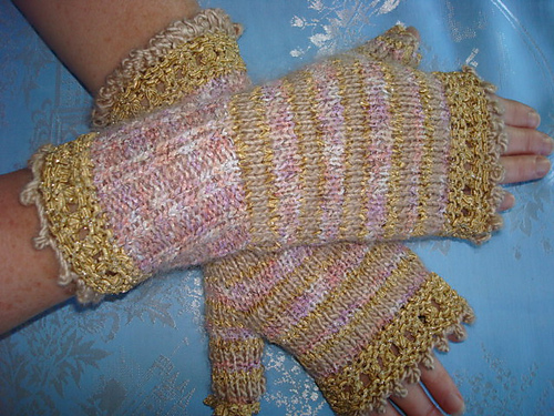 Ravelry: Victoria Fingerless Mittens pattern by Louisa Harding