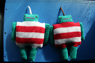 Ravelry: dunrie's Robots in the round